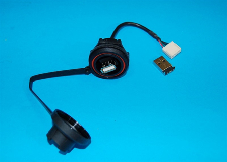 Μαχαιρίδης Ευθύμιος & ΣΙΑ Ο.Ε. ΘΗΛΥΚΟ ΒΥΣΜΑ USB IP65